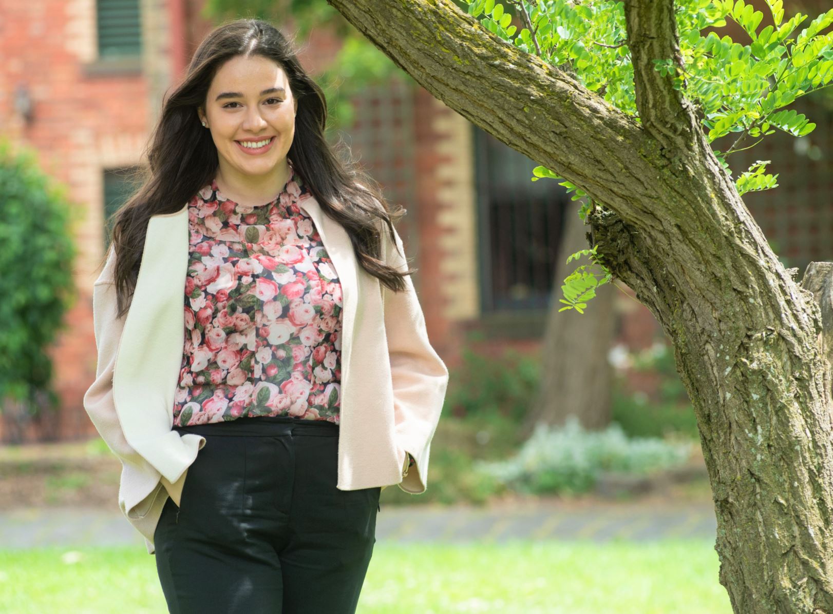 Unsung Heroes 2019: Sfameni a star in anybody's language — EducationHQ