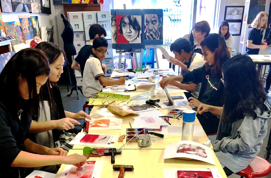 Hands-on masterclasses invaluable for visual arts students — EducationHQ