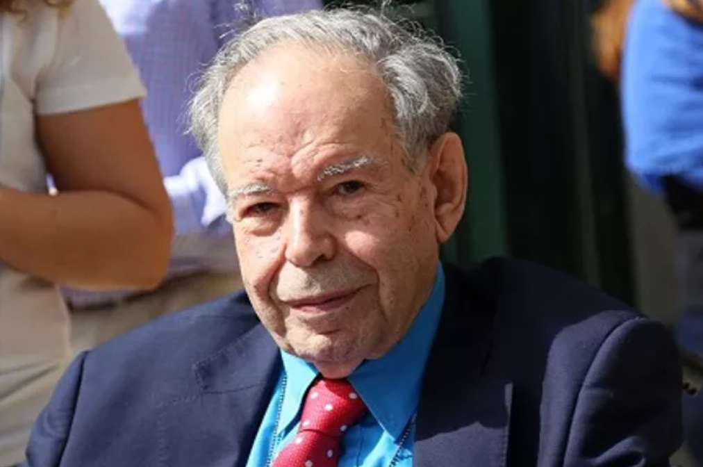 Vale Edward de Bono, a true rock star of the lateral thinking realm ...