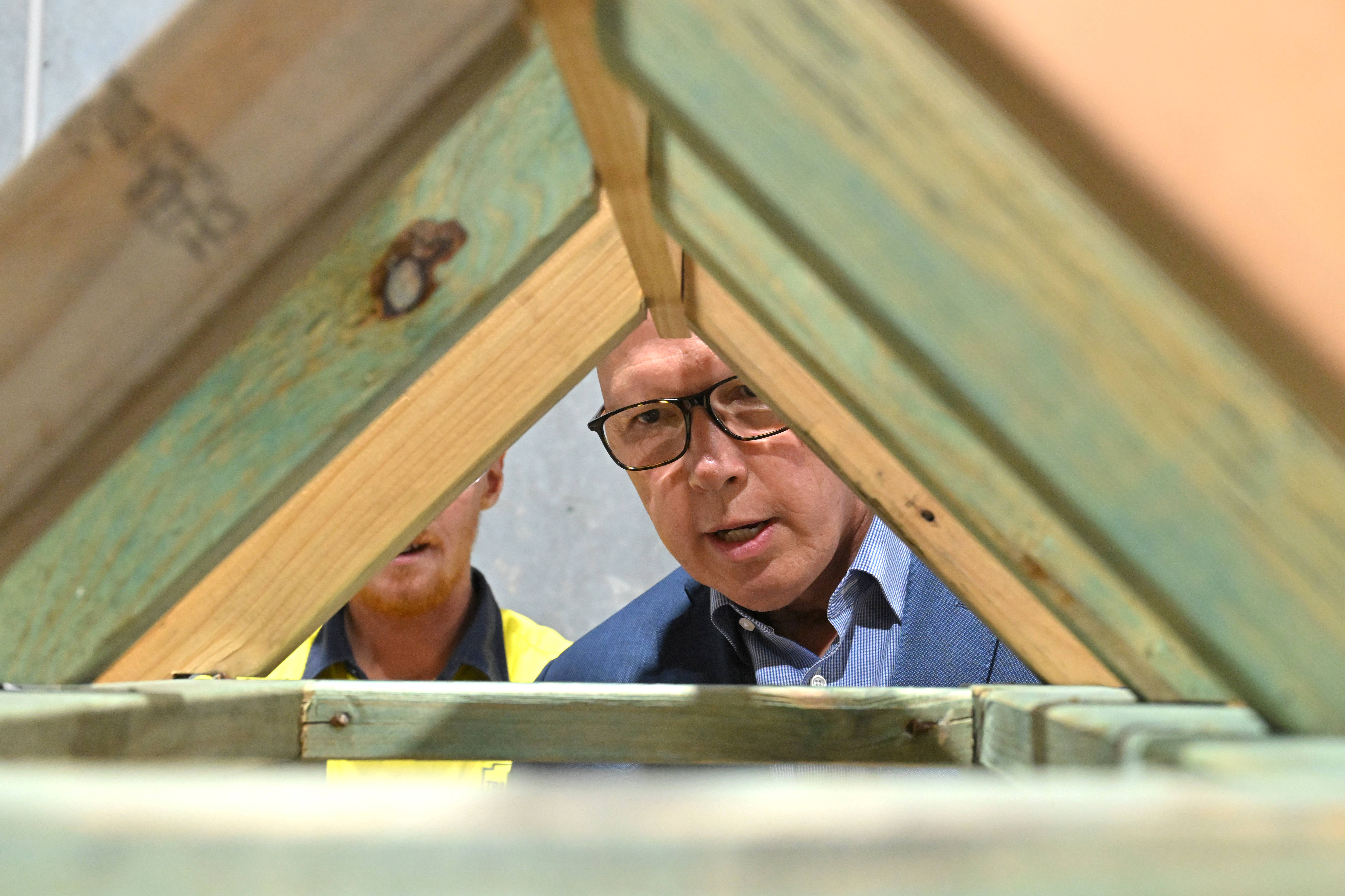 Dutton back on the tools as he pushes the tradie life to young people ...